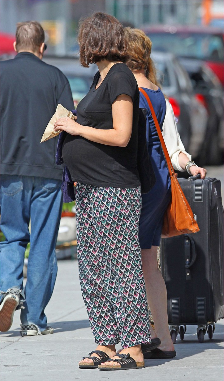 724 x 1230 id. 1228603