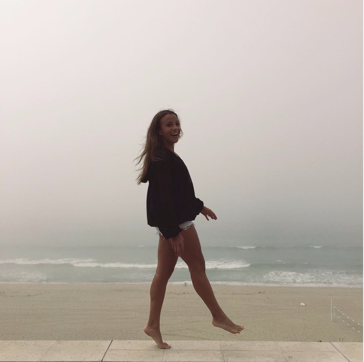 Mallory Pughs Feet I Piedi Di Mallory Pugh Celebrities Feet 2024