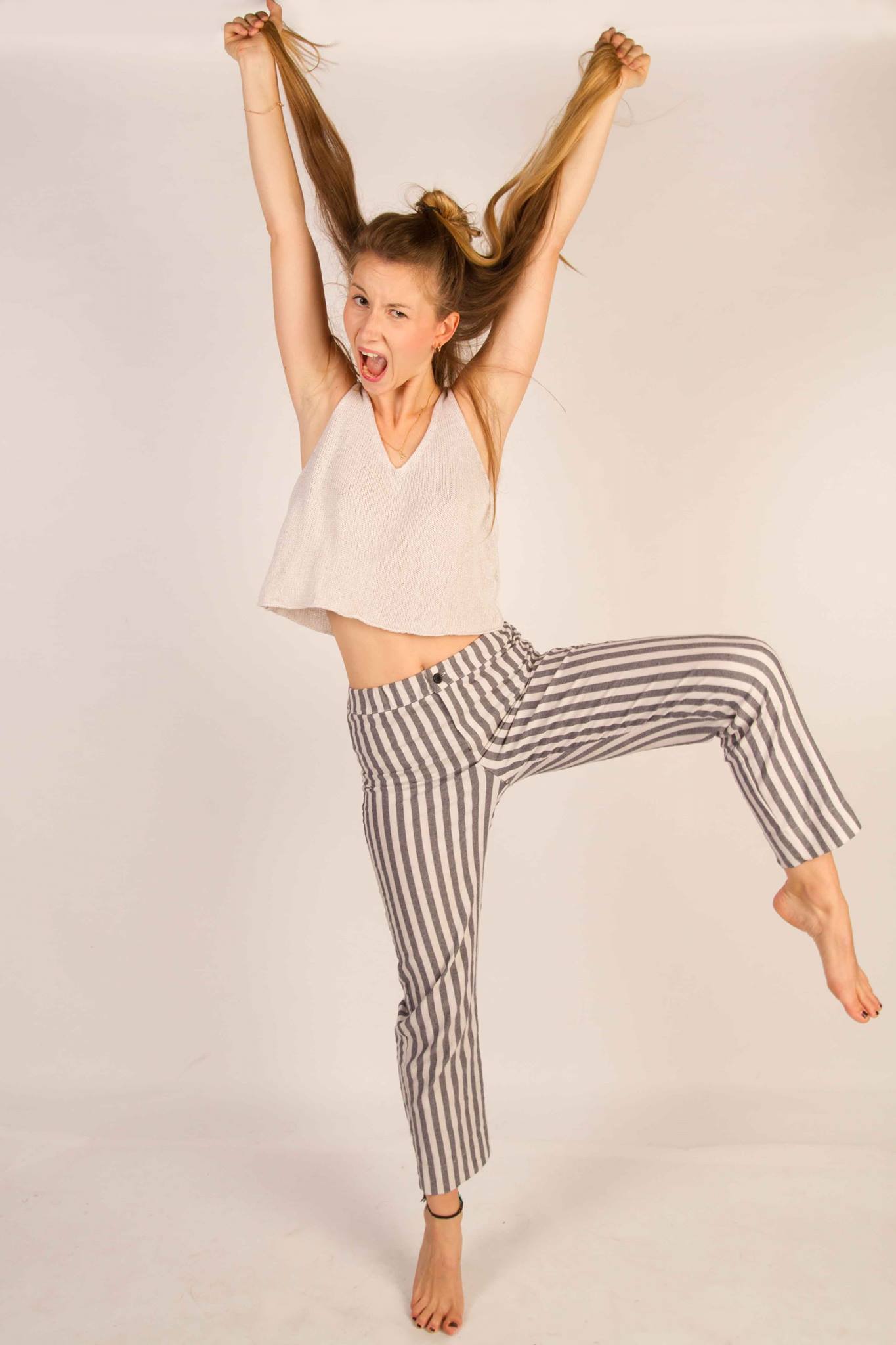 Manon Delauvauxs Feet