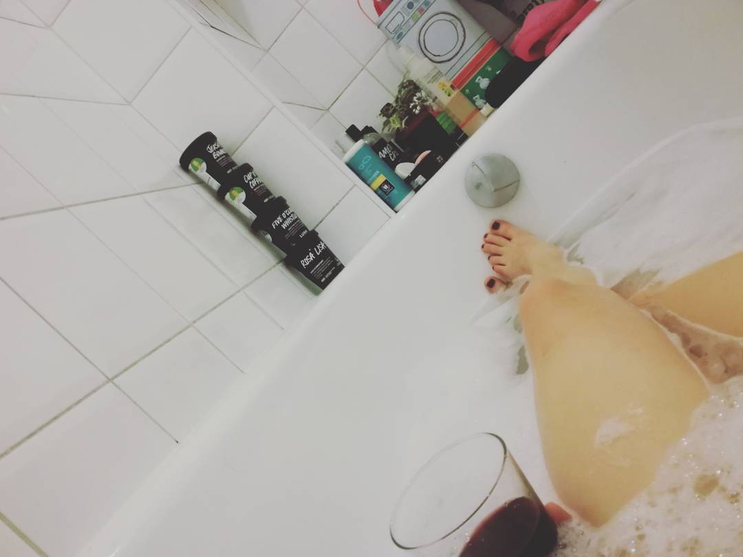 Manon Delauvauxs Feet