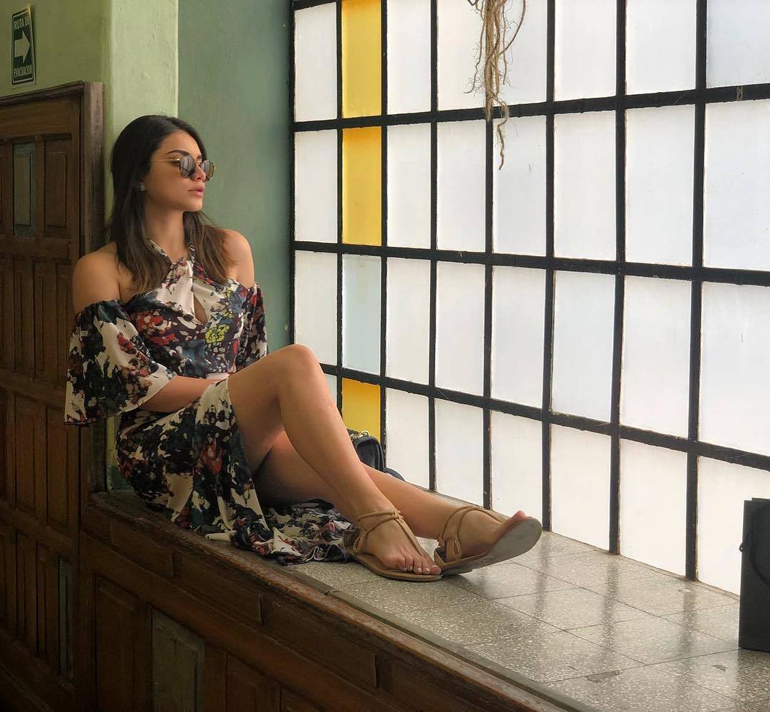 Marcela Santamaria's feet