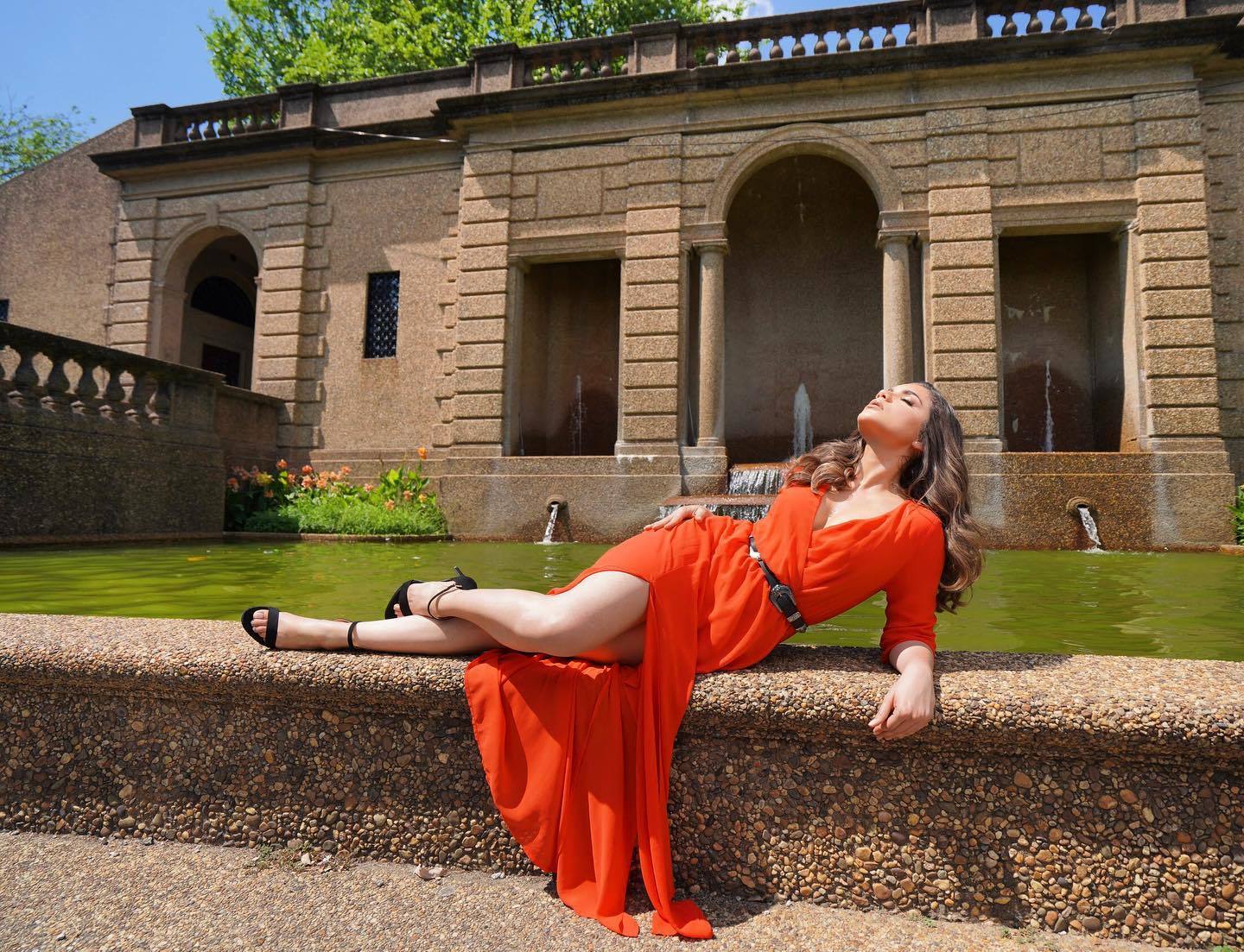 Marcela Santamaria's feet