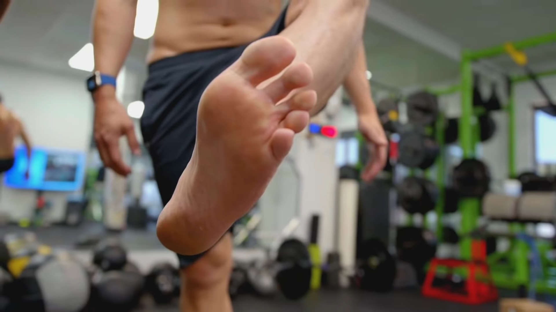 Mark Fischbach's feet