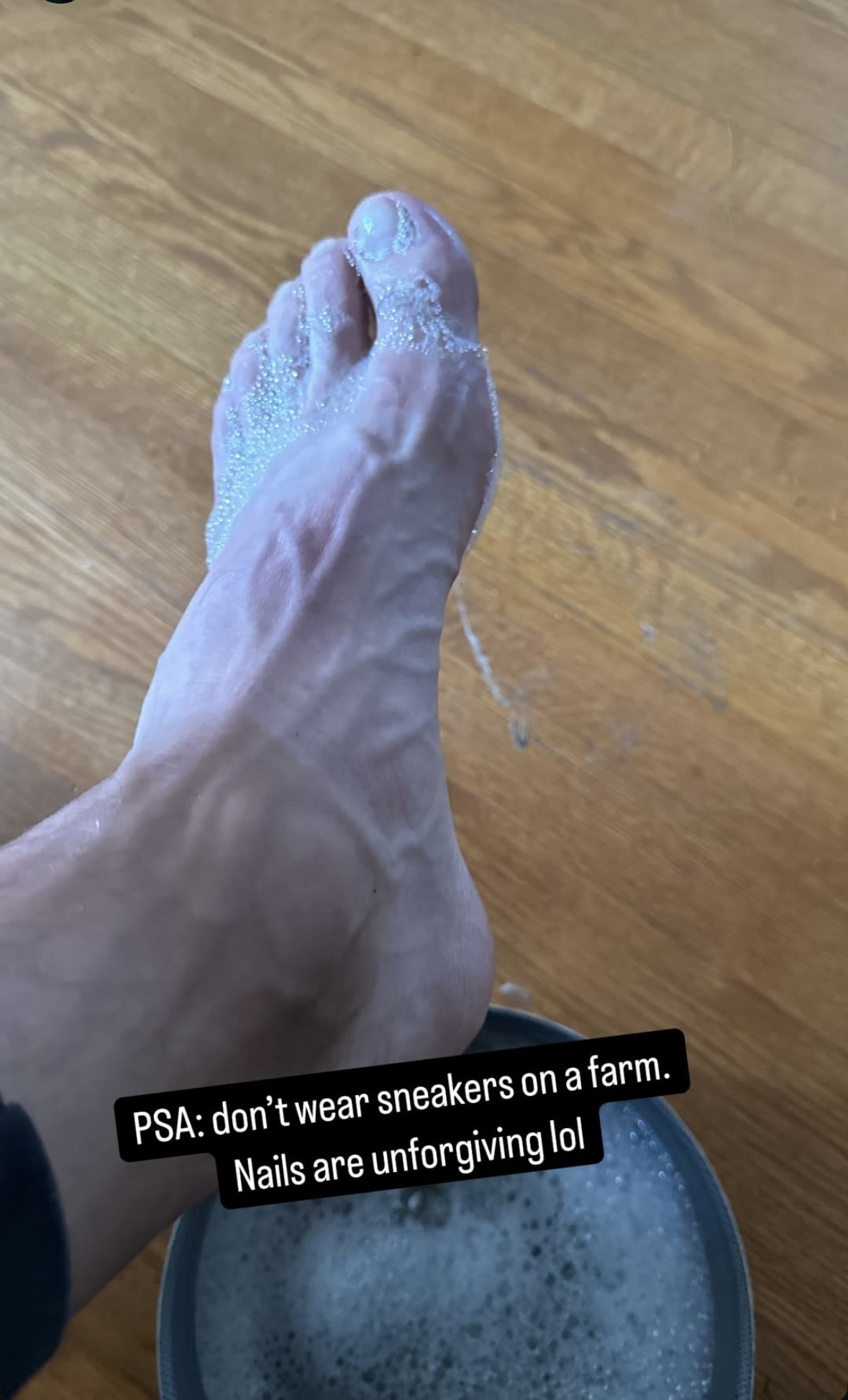 Mark Longo's feet