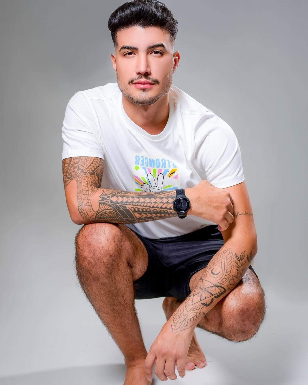 Matheus Freire's feet