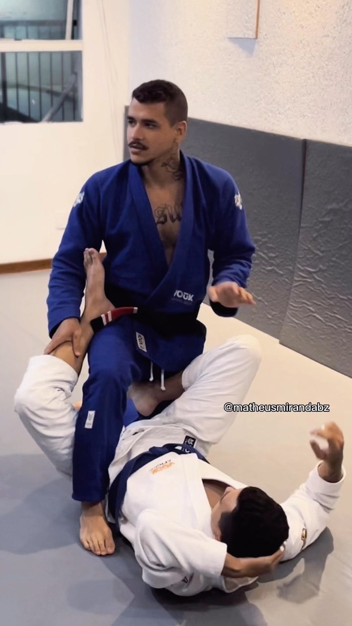 Matheus Miranda's feet