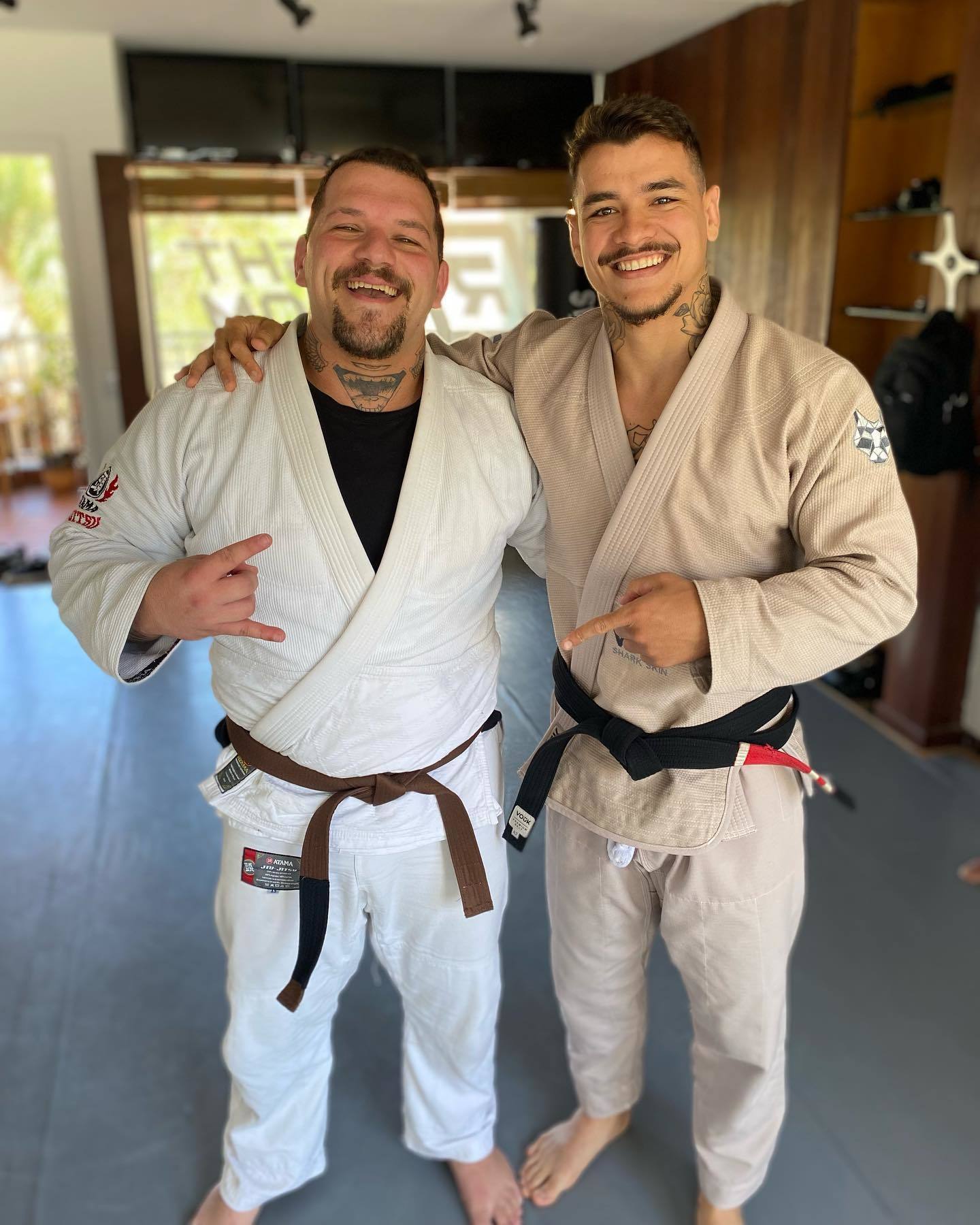 Matheus Miranda's feet