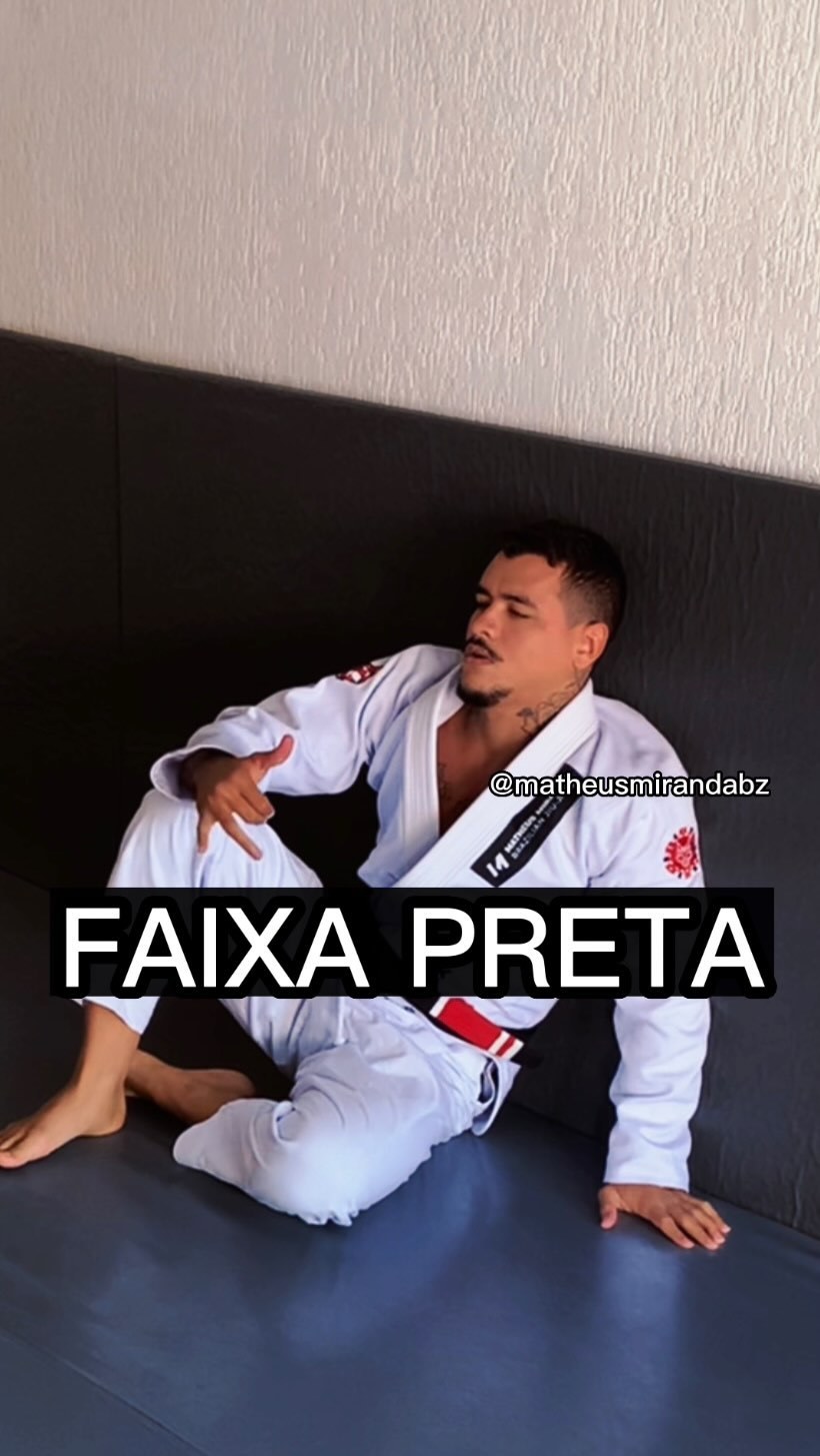 Matheus Miranda's feet