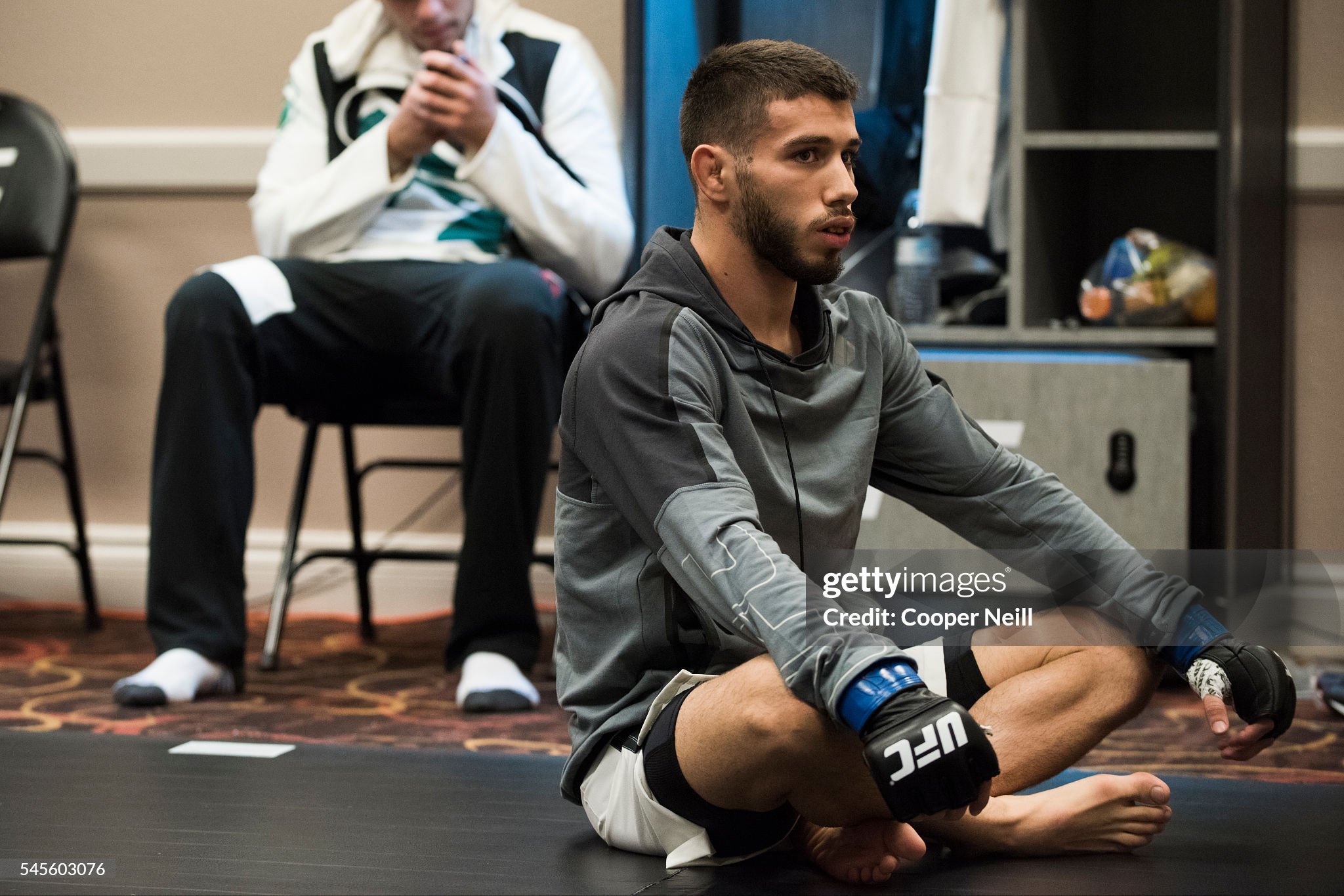 Matheus Nicolau's feet