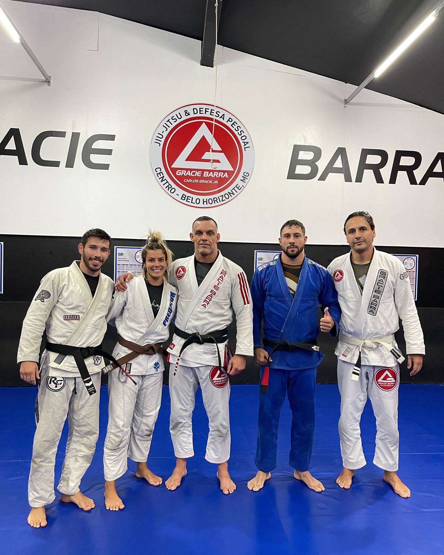 Matheus Nicolau's feet