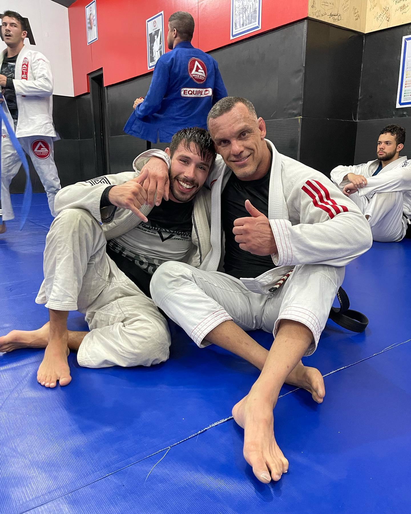 Matheus Nicolau's feet