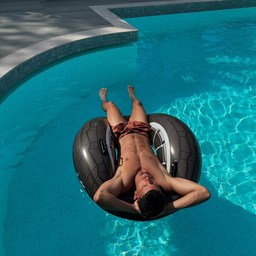 Matheus Nuness Feet