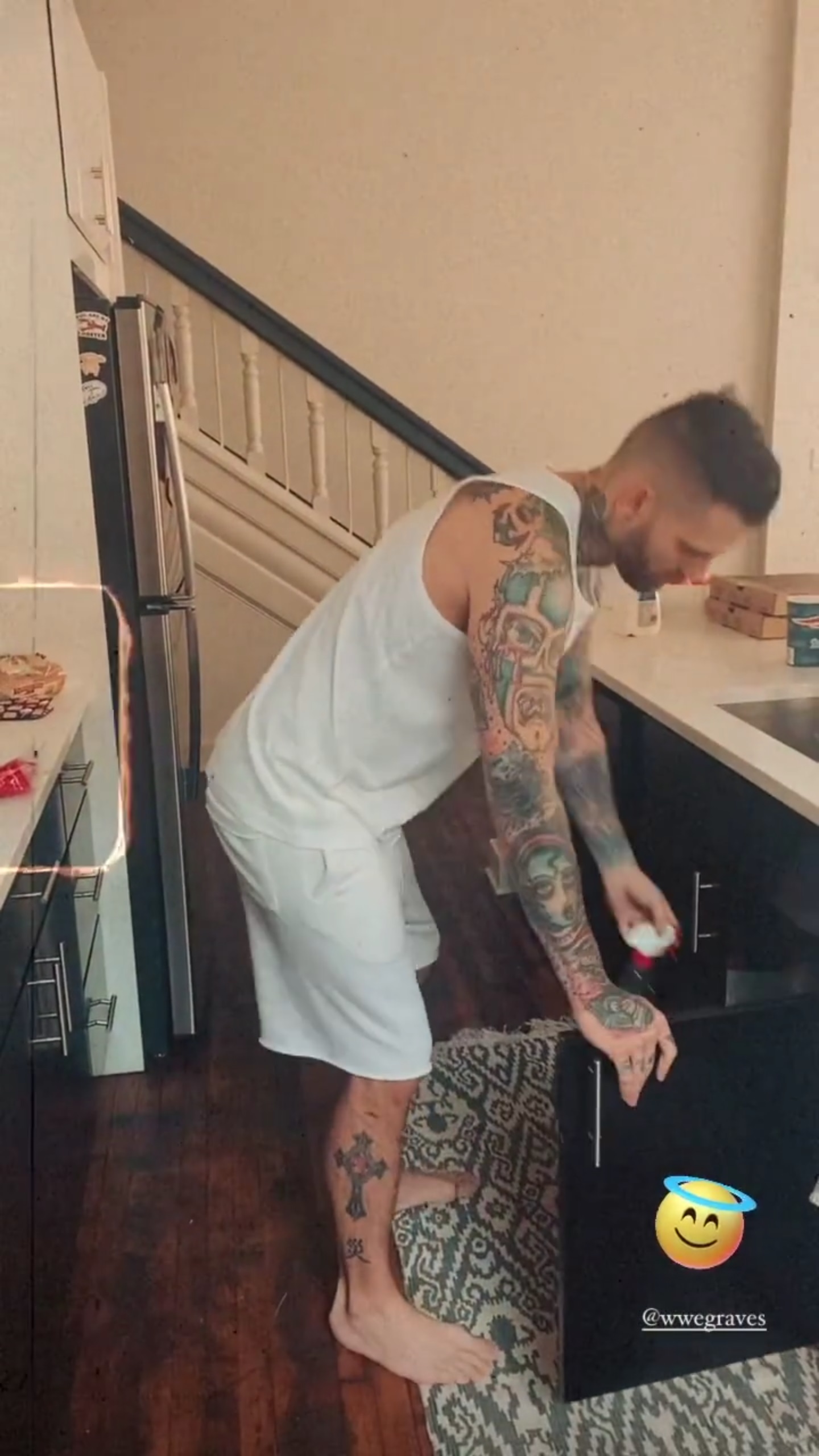 Matt Polinsky's feet