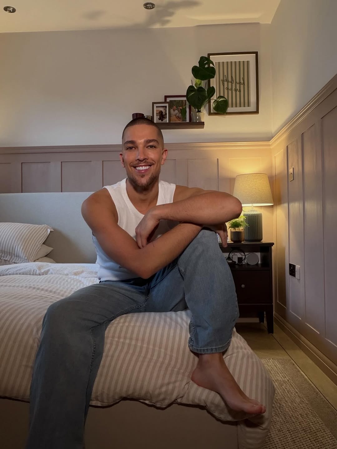 Matt Terry's feet