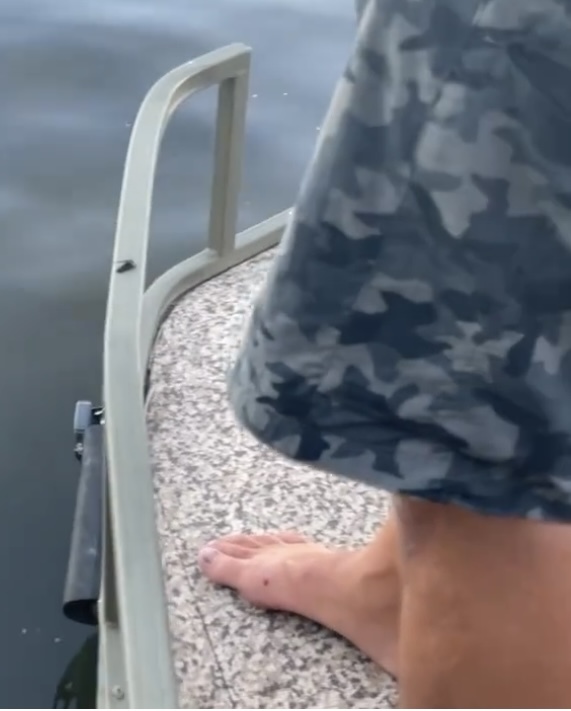 Matt Wright's feet