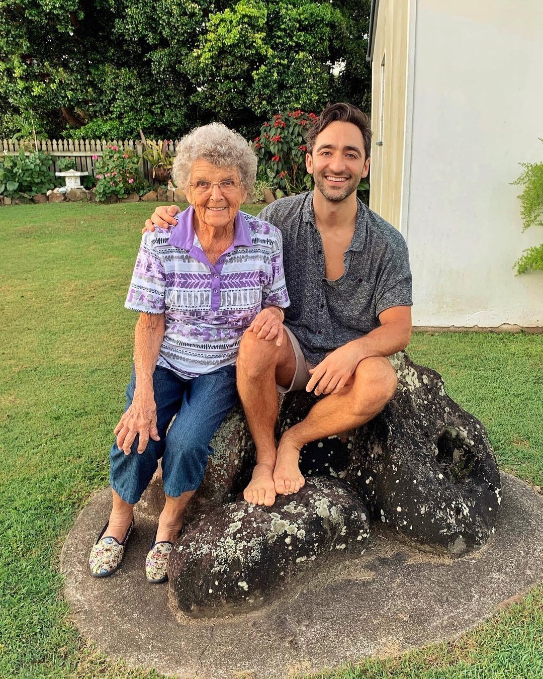 Matthew Backer's feet