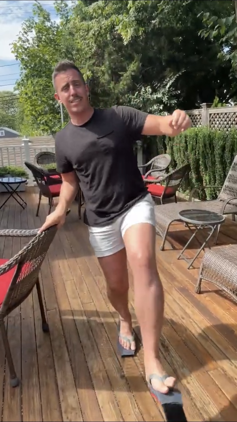 Matthew Benedetto's feet