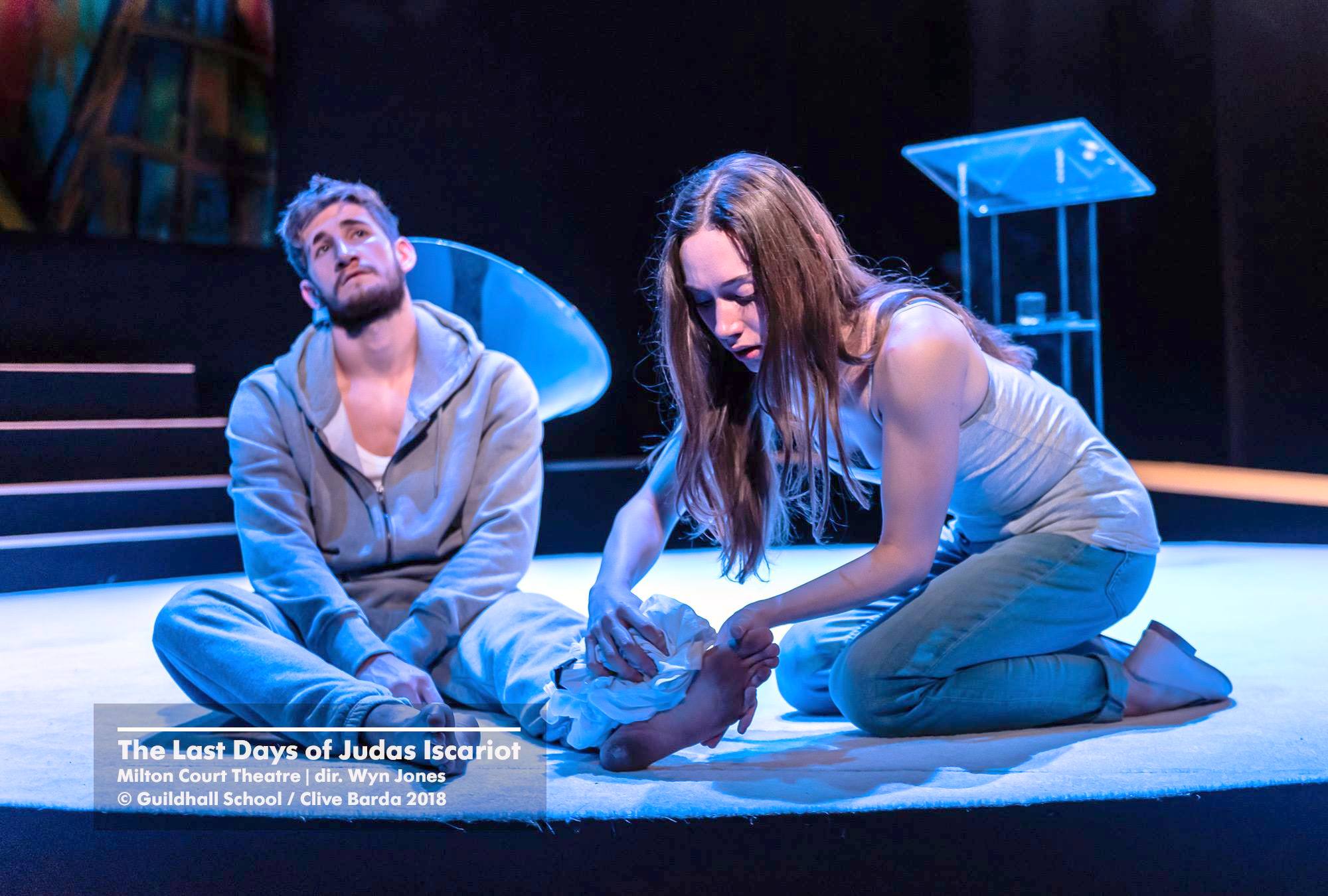 Matthew Nikitow's feet