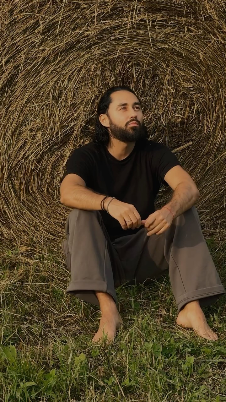 Matvey Melnikov's feet