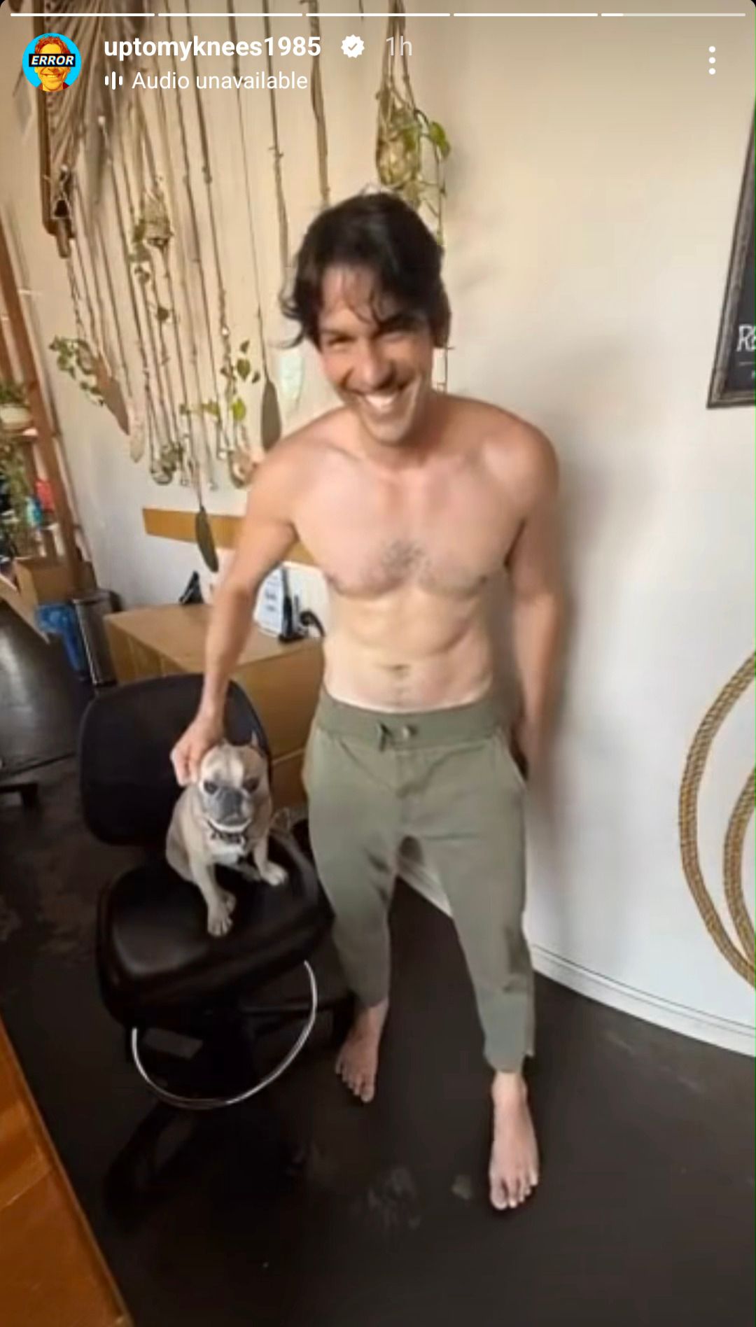 Max Landis's feet