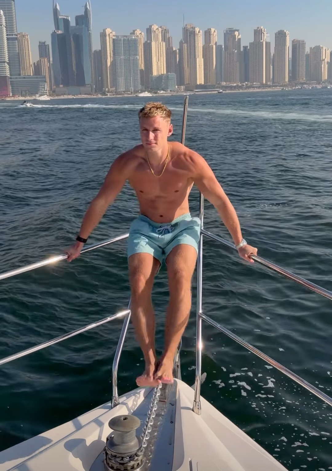 Max Wyatt's feet