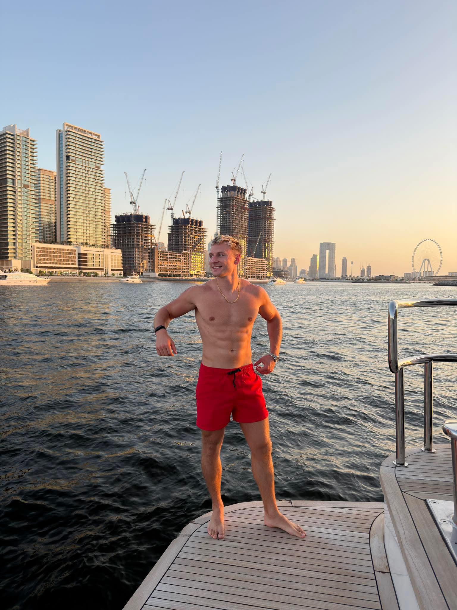 Max Wyatt's feet