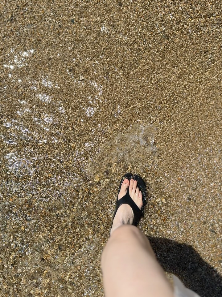 Megumi Kurihara's feet