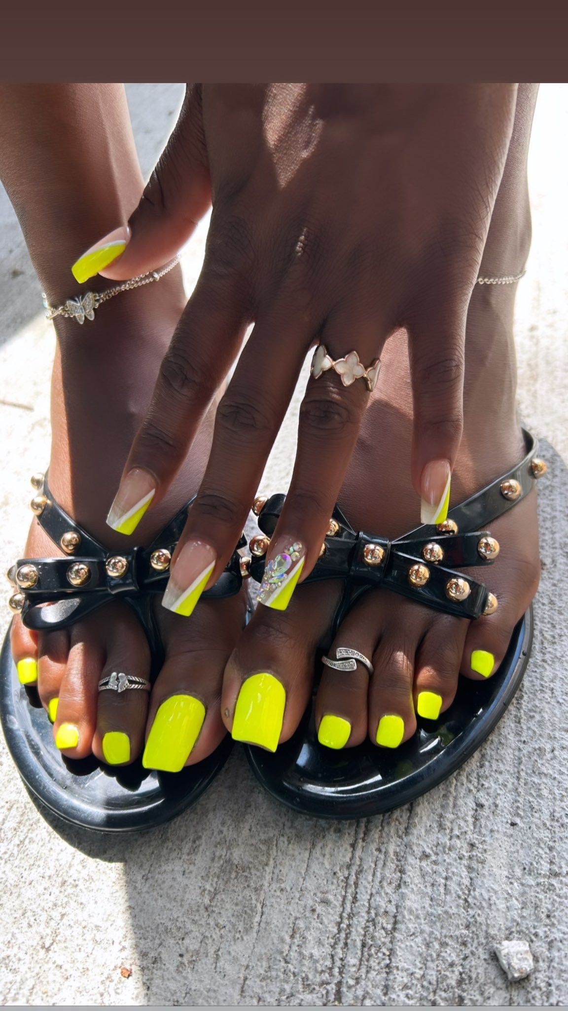 Melanin Obsession's feet