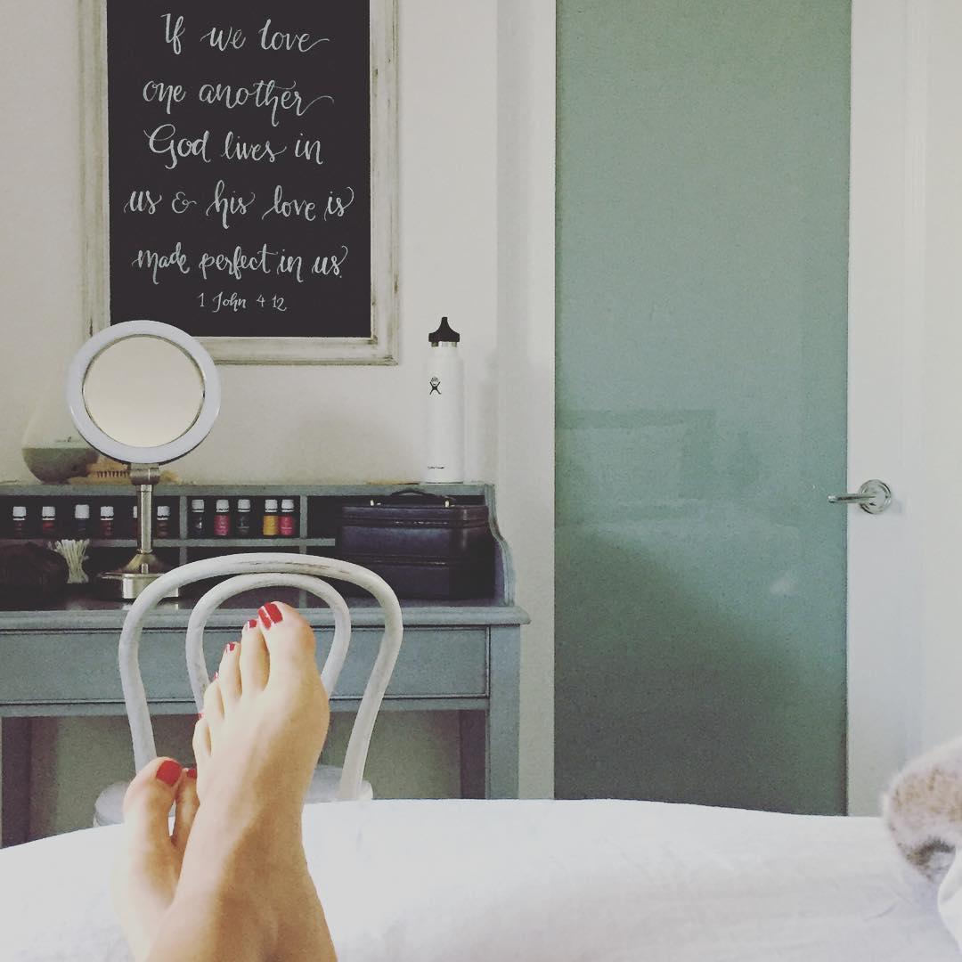 Meredith Noel Collier's feet