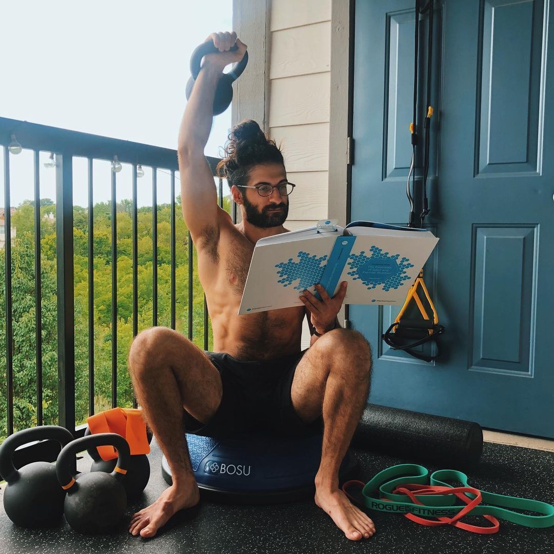 Michael Chaves's feet