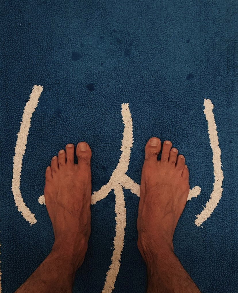 Michael Graceffa's feet