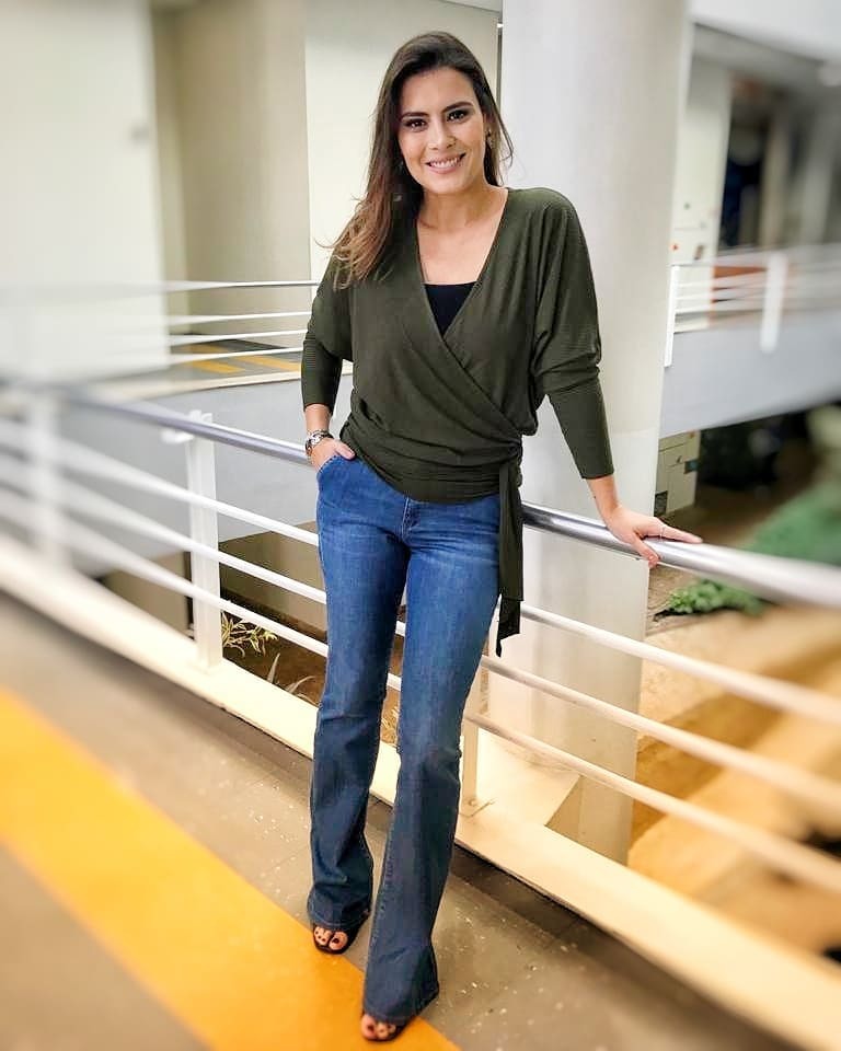 Michelle Loreto's feet