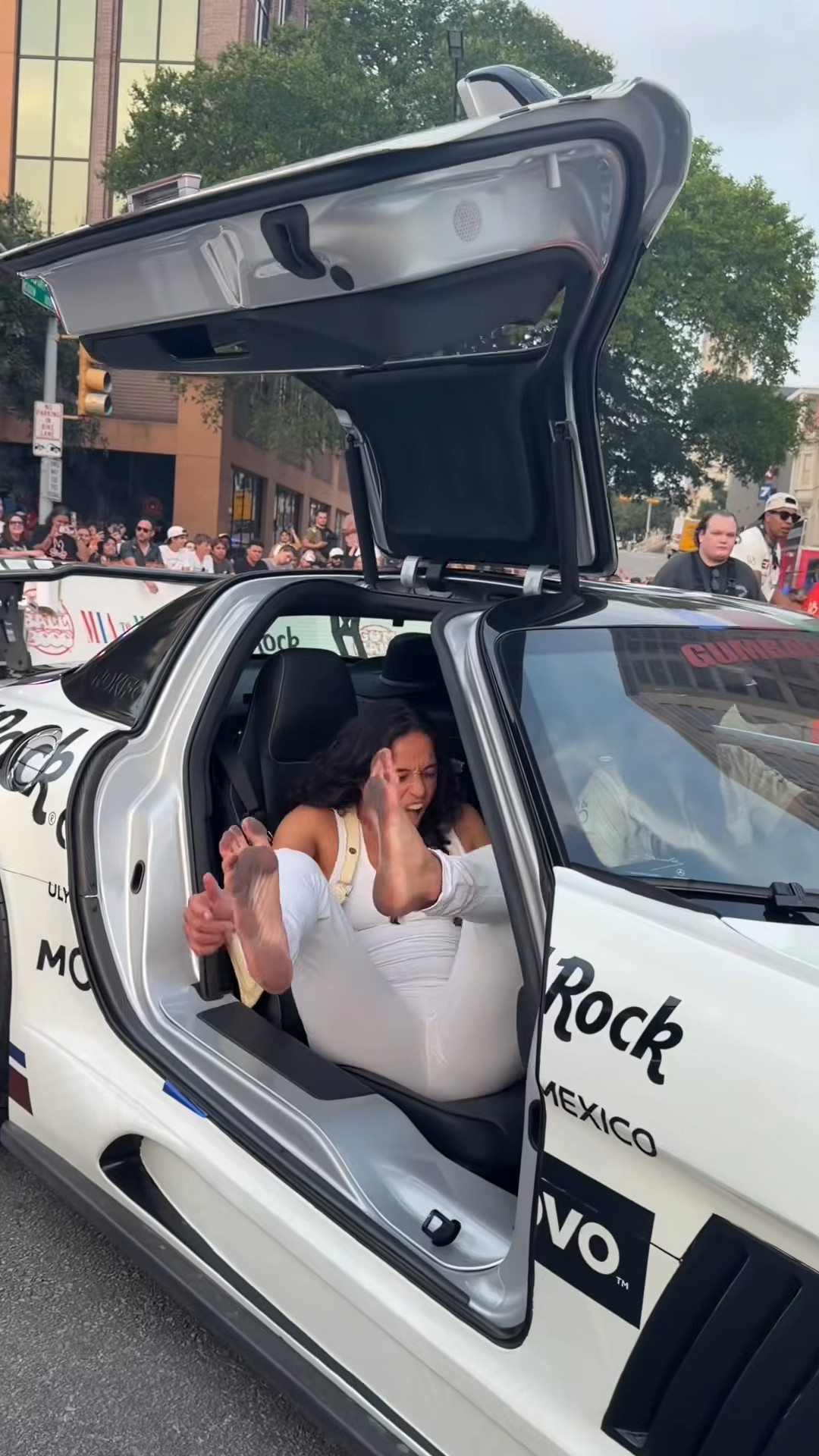 Michelle Rodriguez's feet
