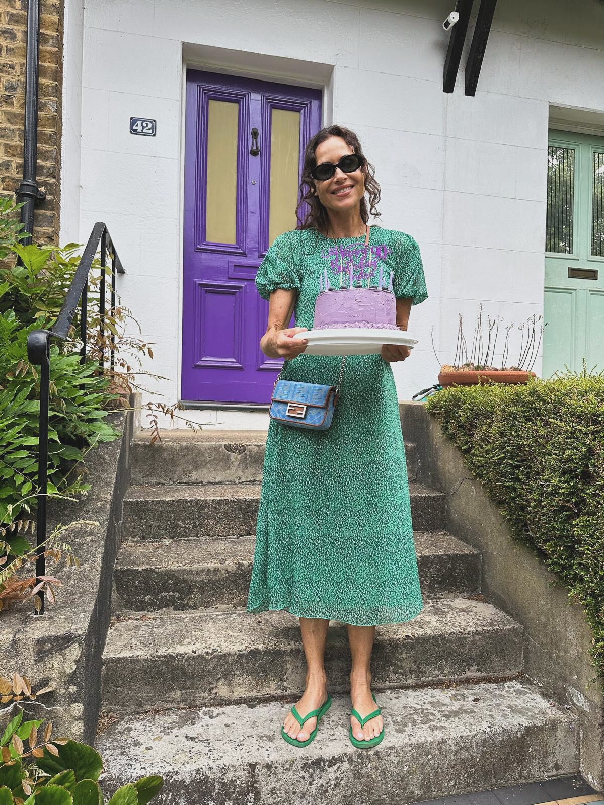 Minnie Driver's feet