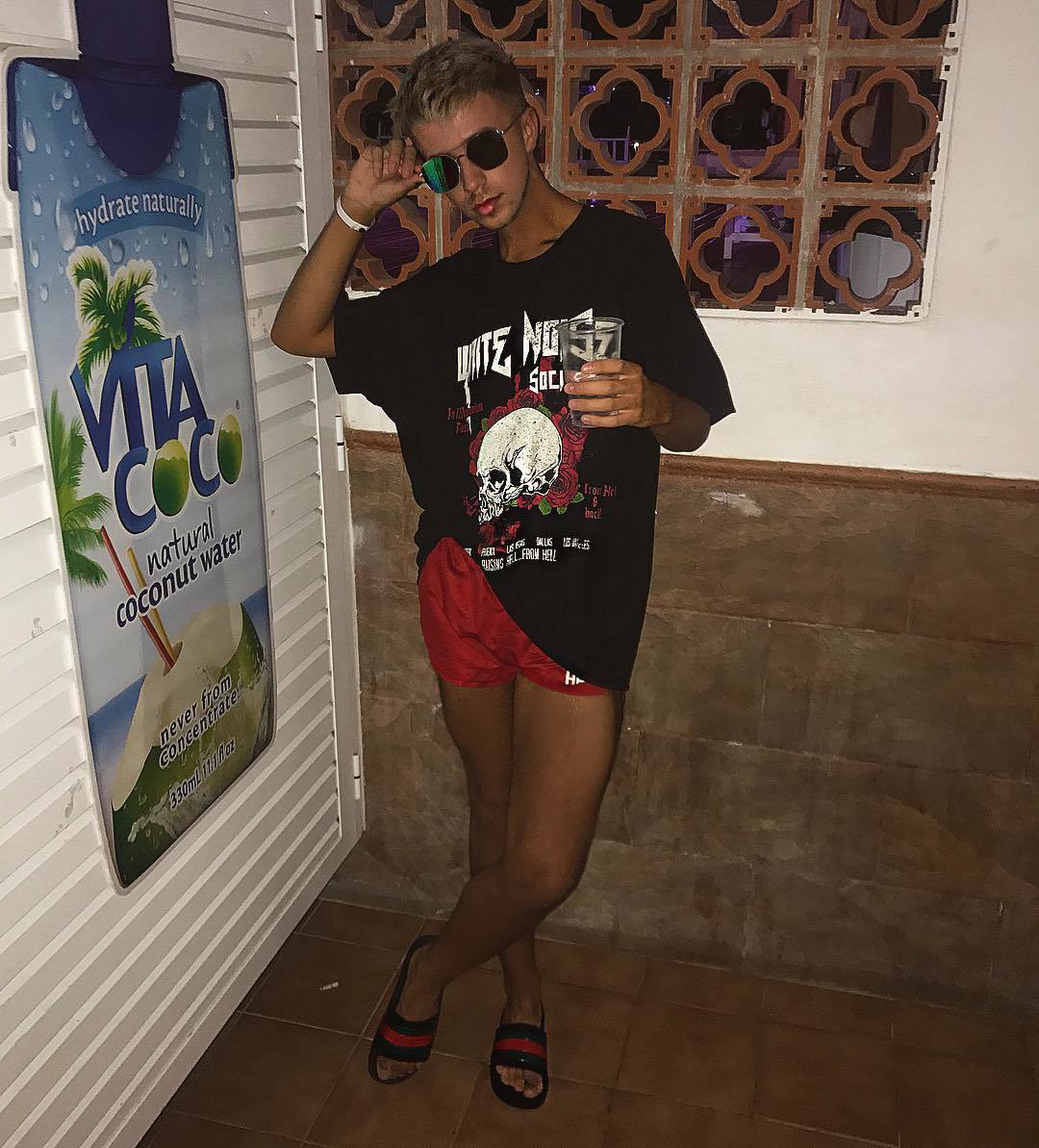 Mitchell Halliday's feet