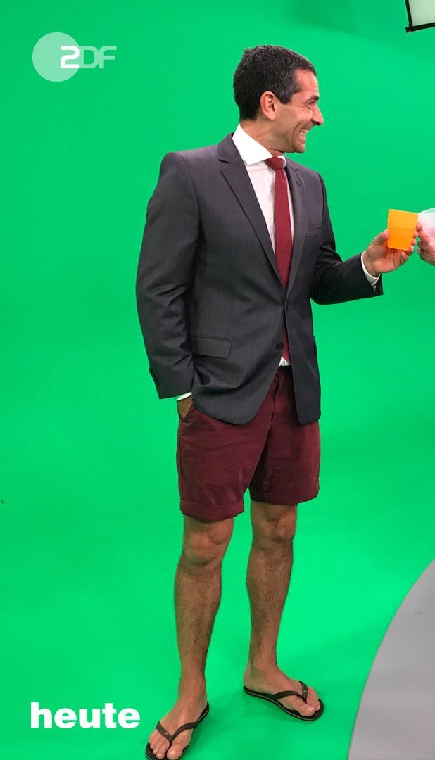 Mitri Sirins Feet