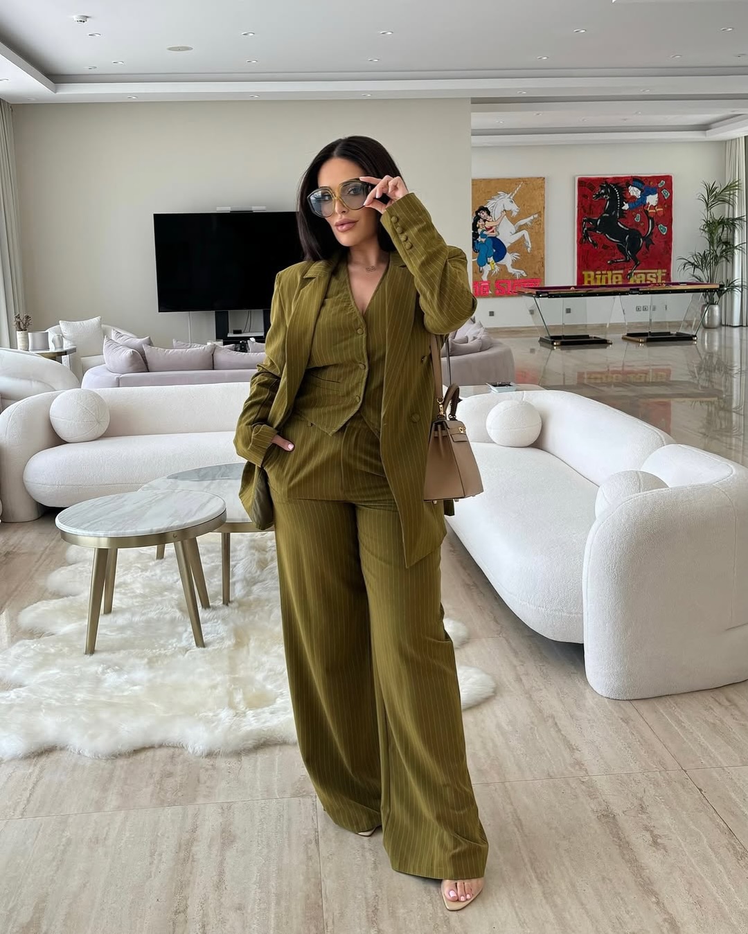 Mona Monica Kattan's feet
