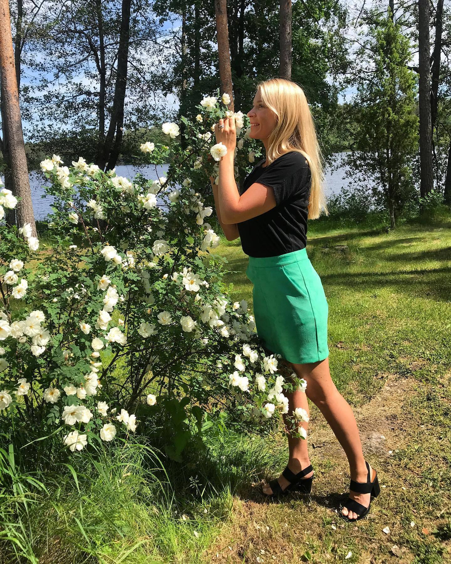 Monika Lindemans Feet I Piedi Di Monika Lindeman Celebrities Feet 2025