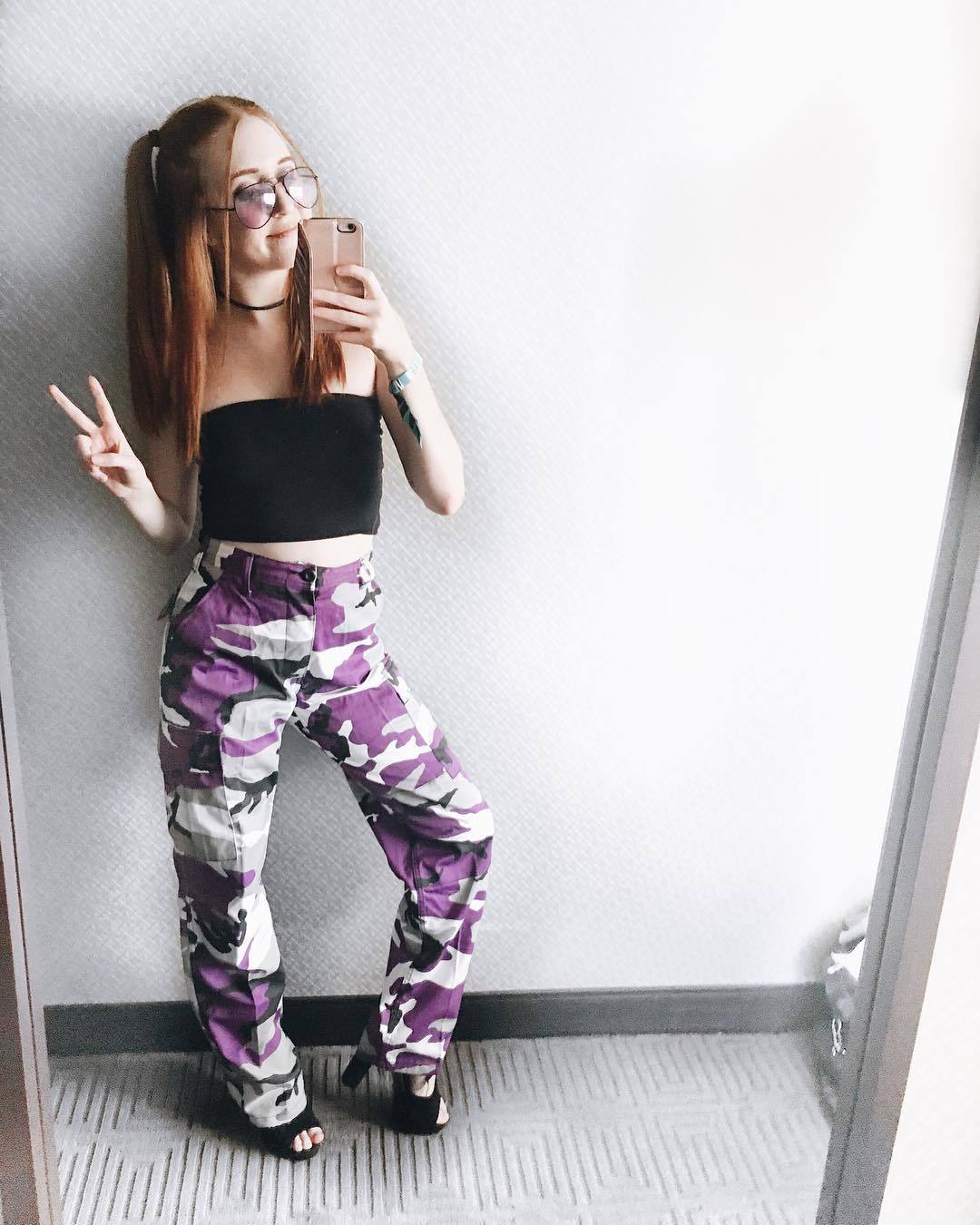 Morgan Geraghty's feet