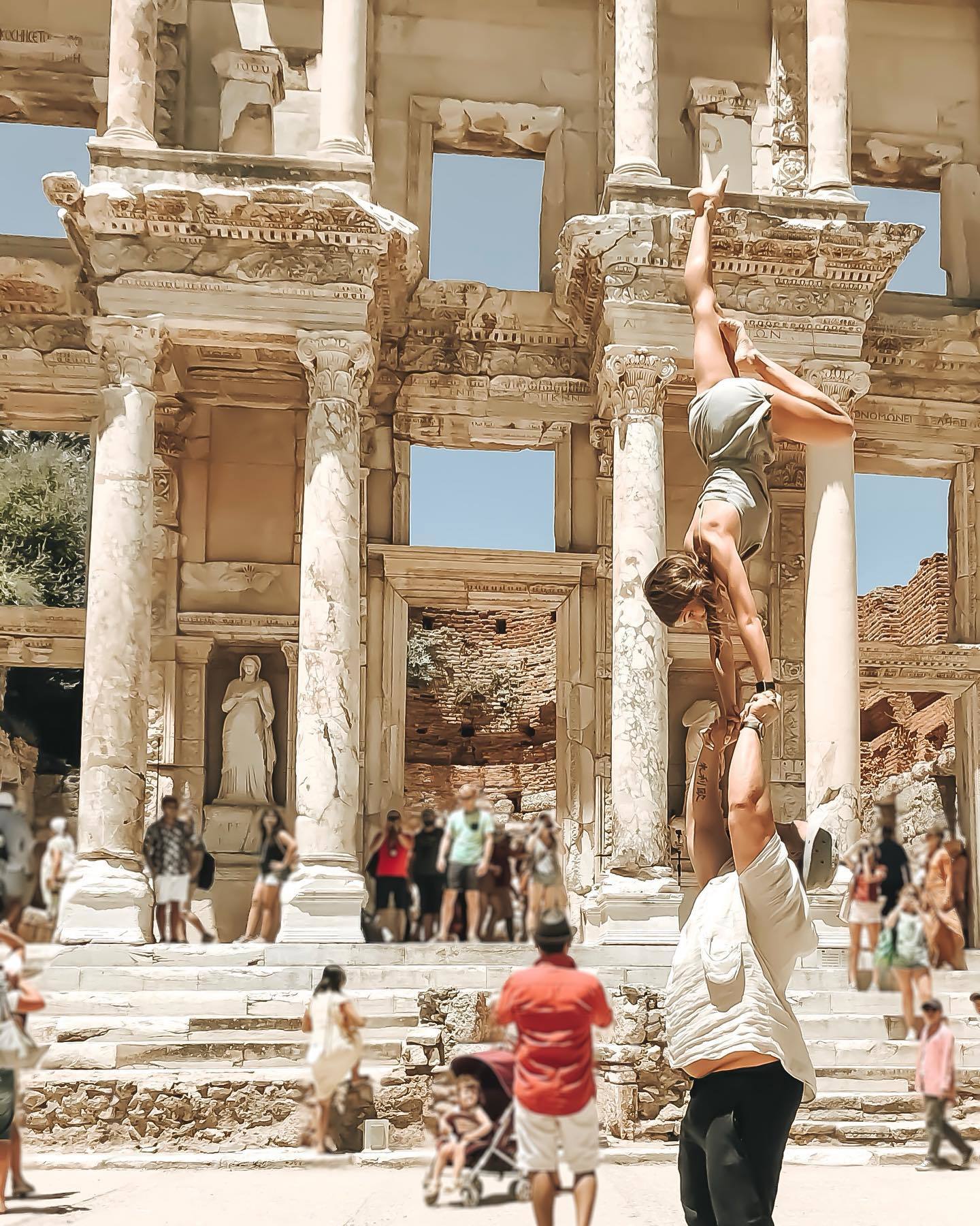 Morgan Simianer's feet