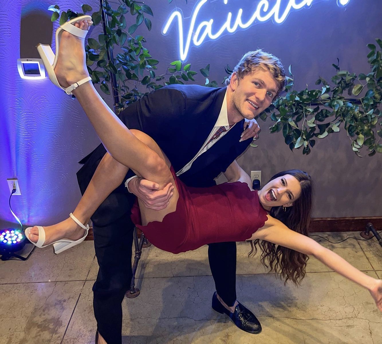 Morgan Simianer's feet