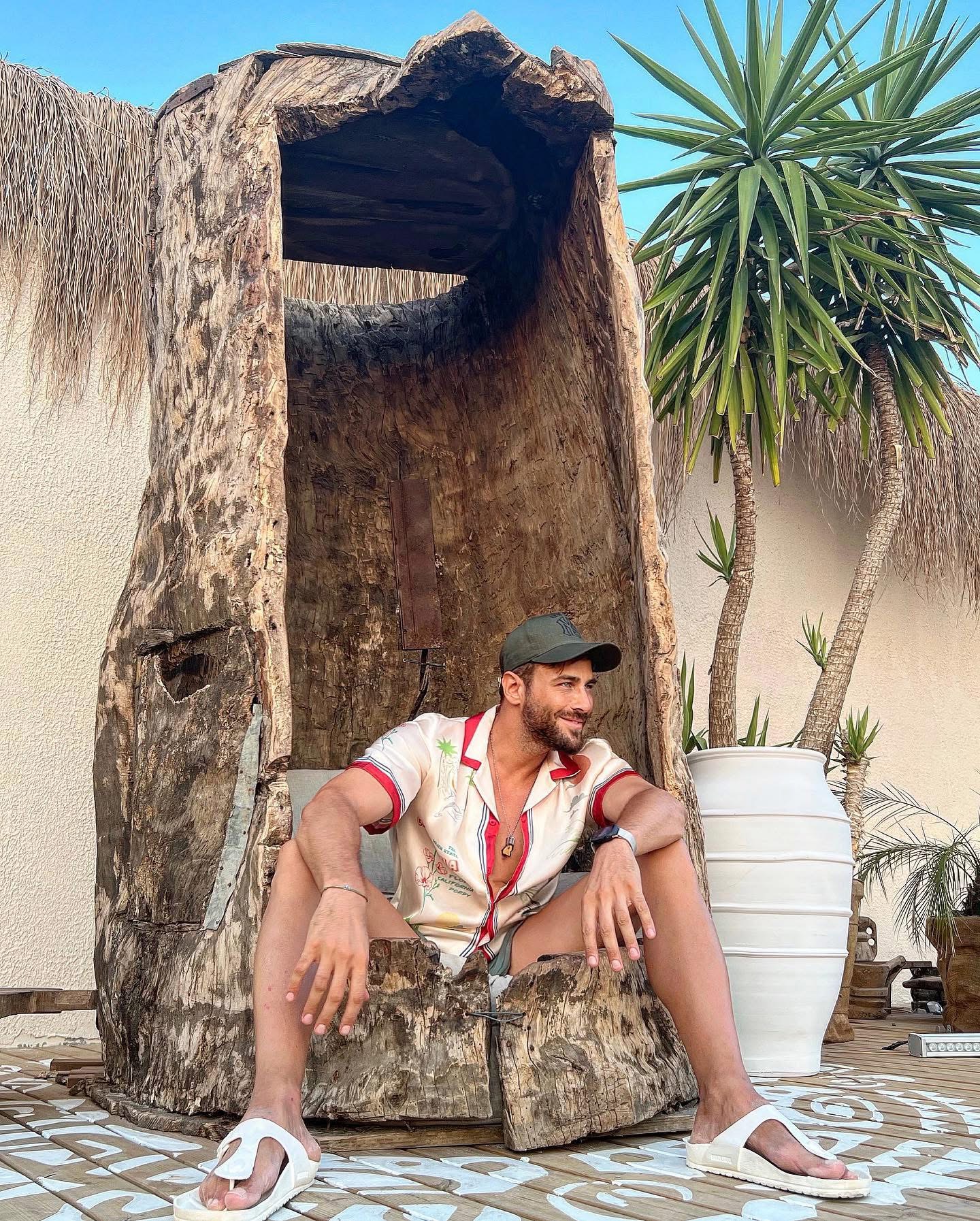 Murat Balci's feet