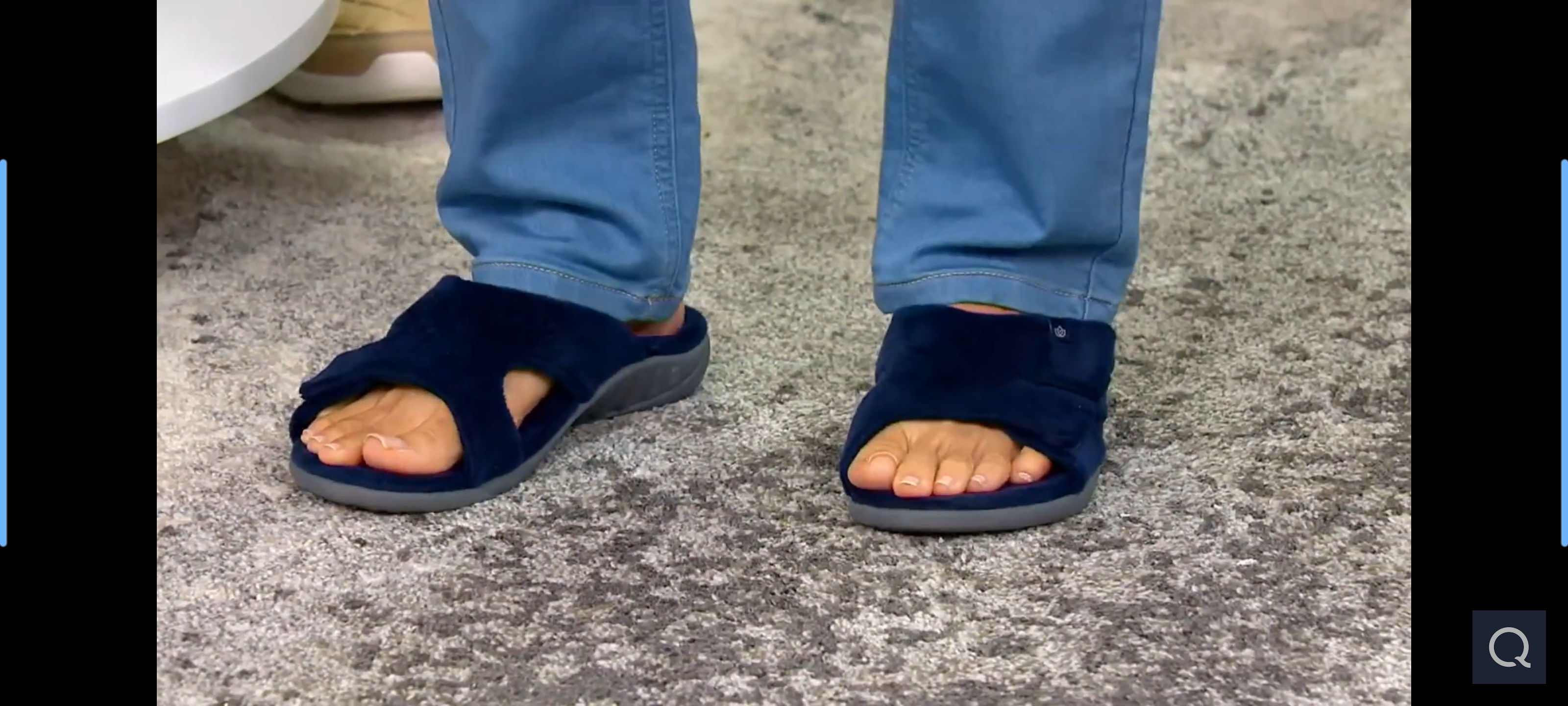Nancy Yoon's feet