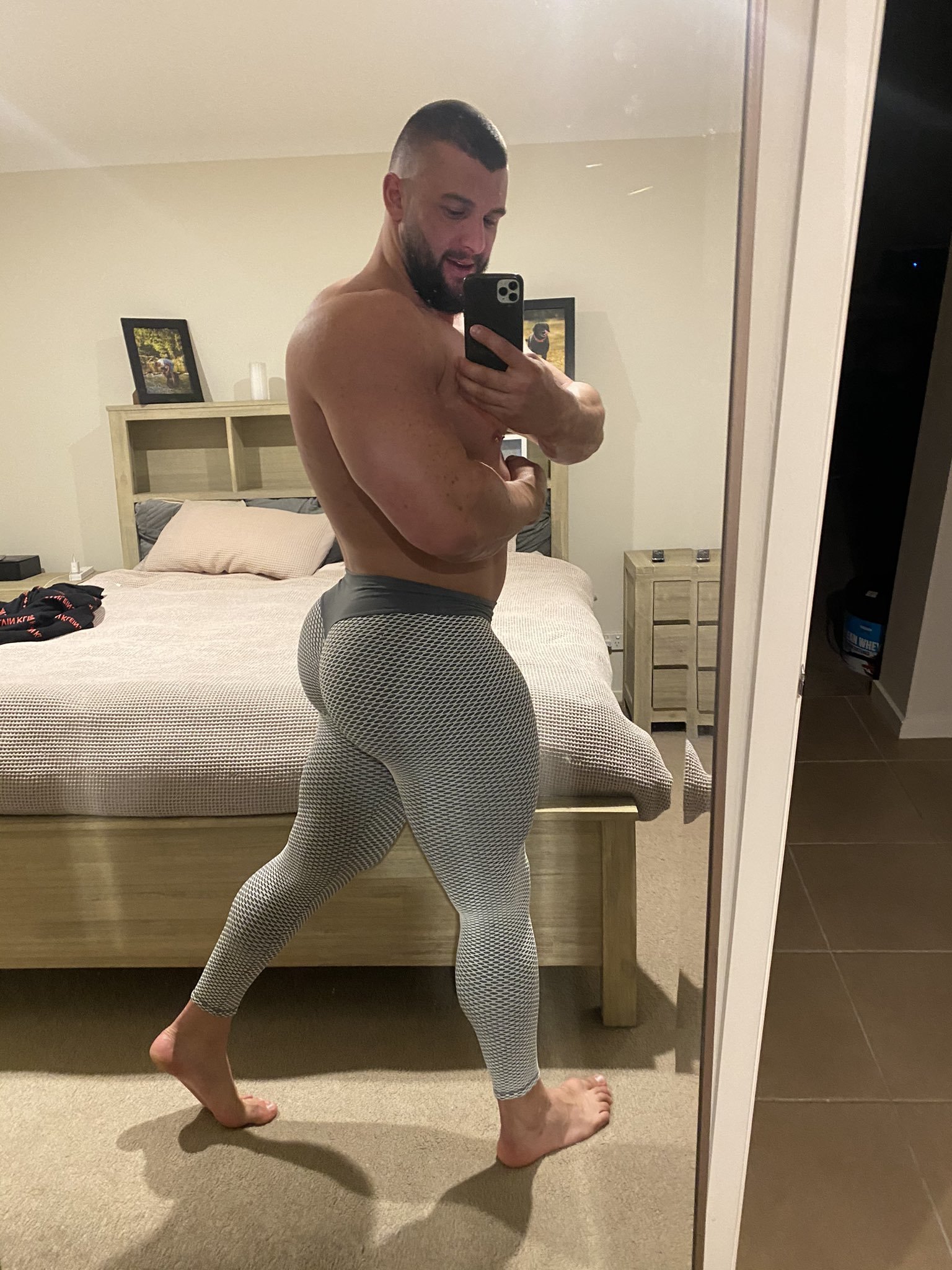 Nathan Morriss Feet