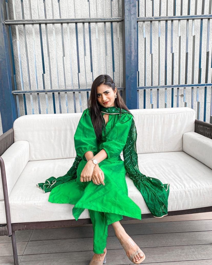 Nayani Pavanis Feet