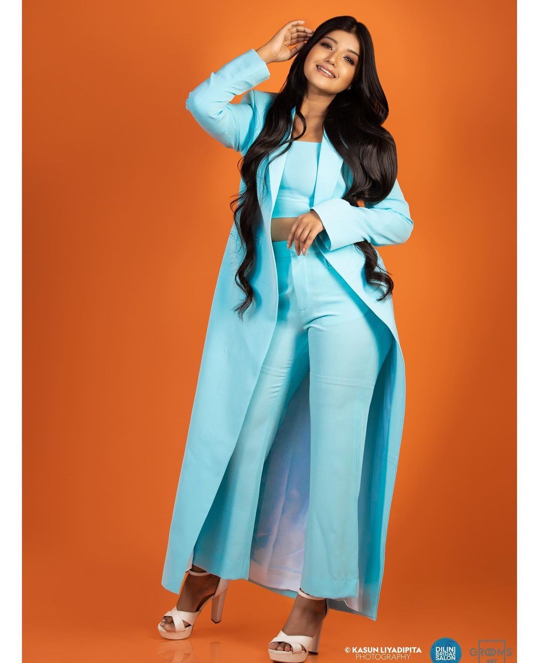 Nethmi Roshel's feet