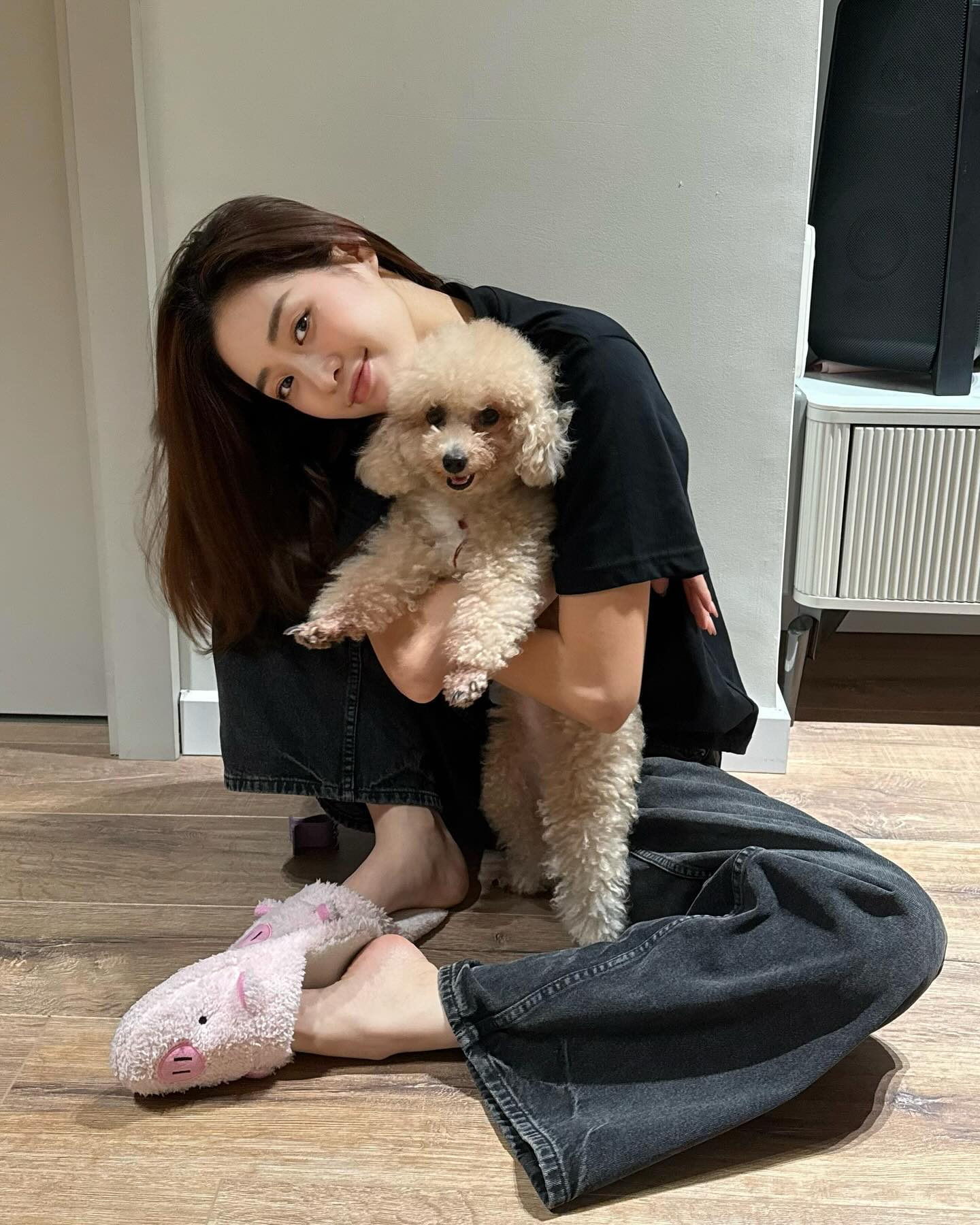 Nguyen Tran Khanh Van's feet