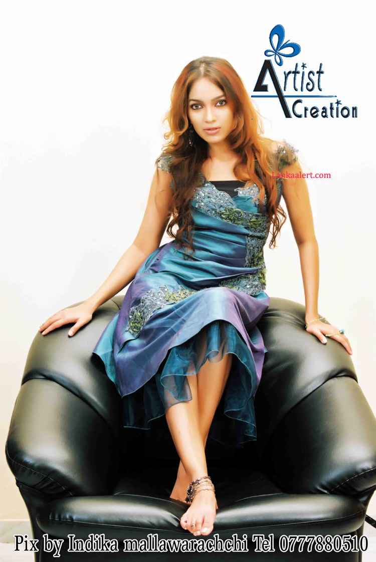 Familia Nirosha Perera