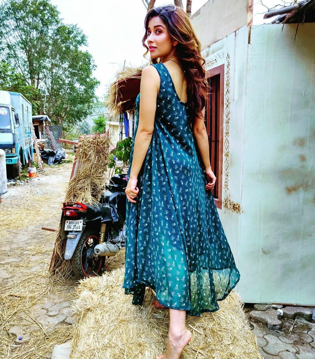 Nyra Banerjee's feet