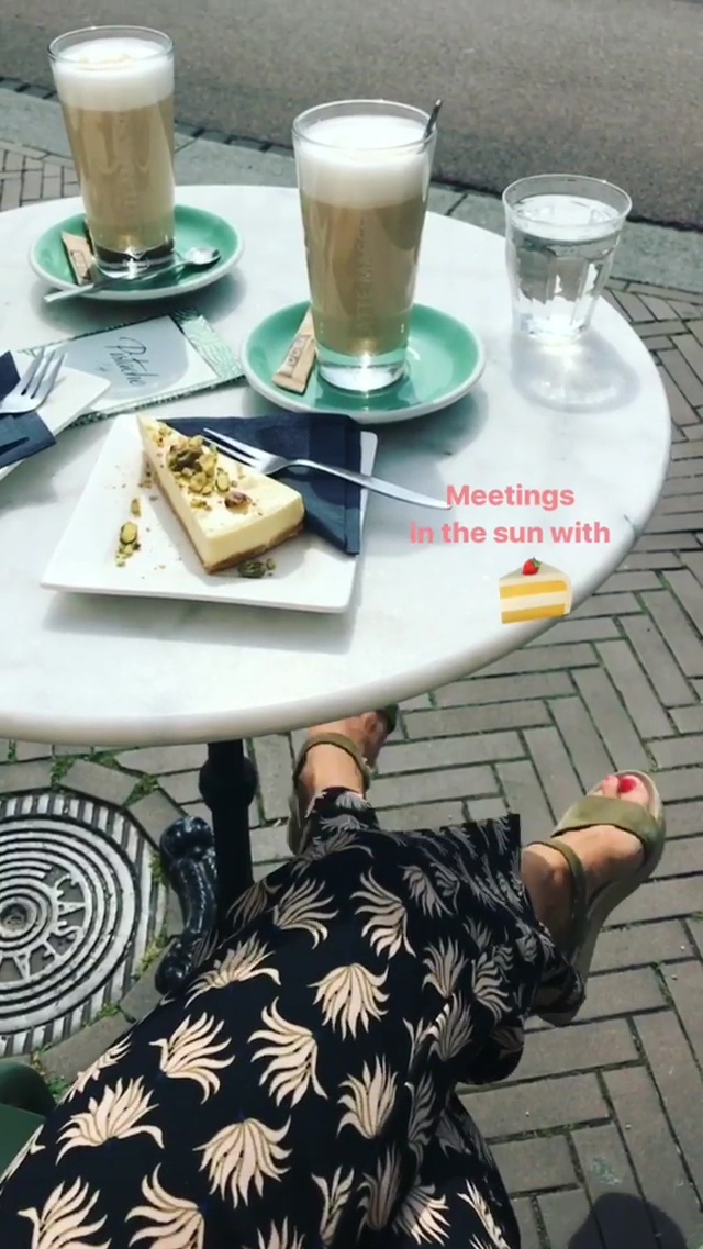 Odette Simons's feet